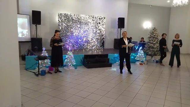 Награждение Артема Игоревича Коршунова (Варяг)  грамотой на балу Мэра