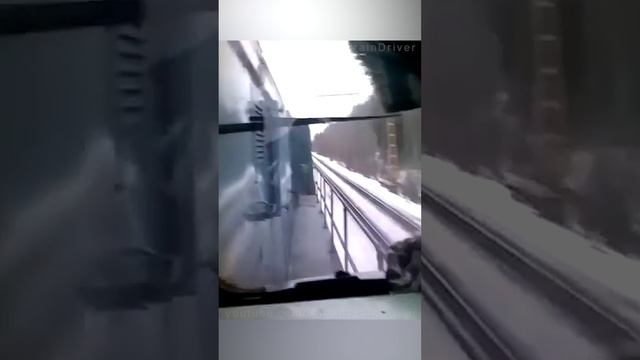 Рекорд скорости на тепловозе ТЭМ2 😳 Кладем стрелку