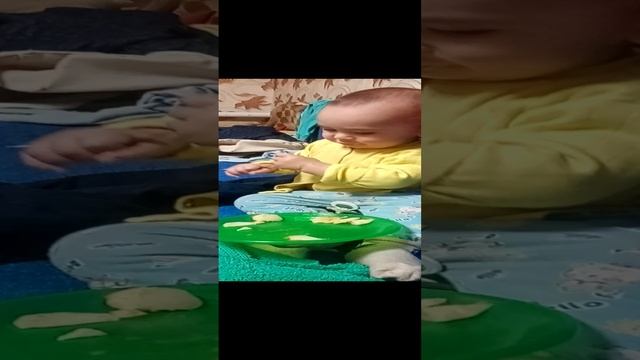 Зачем ложка, если руками лучше...