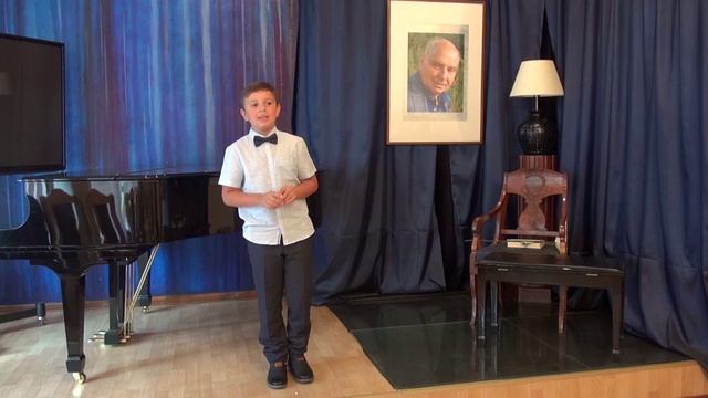 "Ворона и Лисица" Иван Крылов, читает Григорий Щурко 09.07.2022