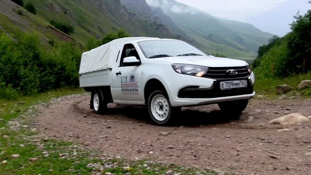 14  башня Абаевых, пезажи и местная кухея,  автомобильные тесты в горах горячие источники