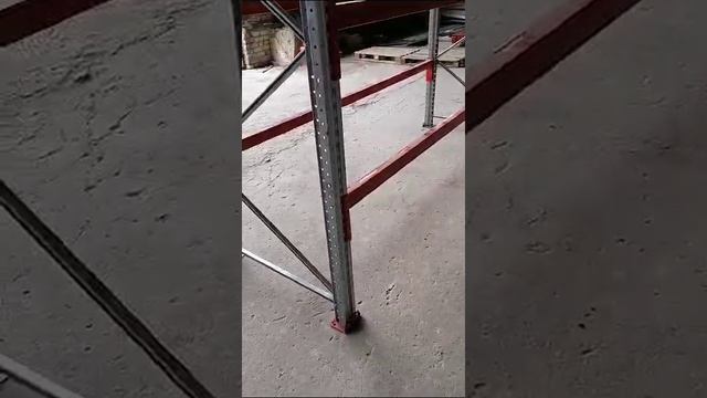 Фронтальный паллетный стеллаж