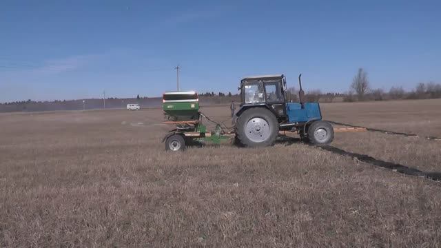 Разбрасыватель центробежный ZA-M 3000.mp4