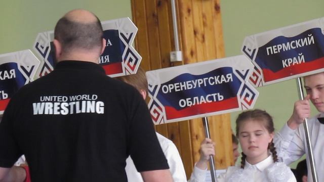 соревнование борцов
