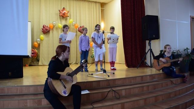 Концерт в доме ветеранов 26.10.2017 "Детство"