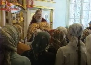 батюшка Дмитрий Смирнов - в храме св. Николая в Заяицком.mp4