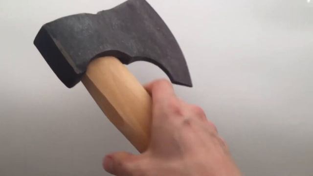 Кованый охотничий топор