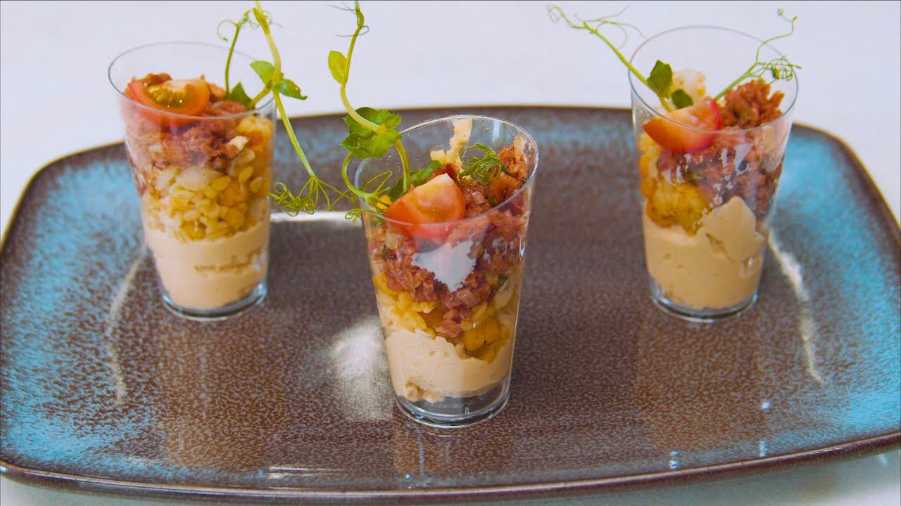 Мятый нут с булгуром, хумусом и Hi Beef фаршем