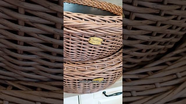 кашпо из ротанга