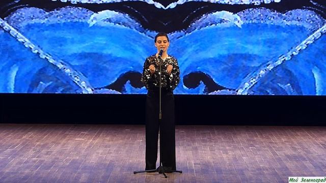 Стихотворение читает Валерия Арутюнян