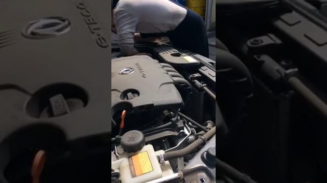 DongFeng H30 Cross, как поменять лампу ближнего света... все очень быстро??