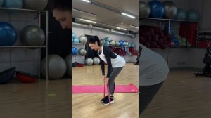 Упражнения с фитнес резинкой