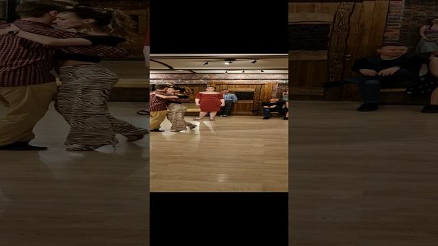 Танец именинника - Алексей Кадин, elcentro, 3 апреля 2022