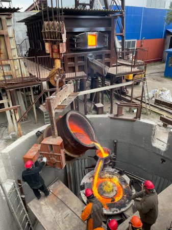 Отливка колокола 14 тонн для Храма Свт. Николая на Трёх Горах
