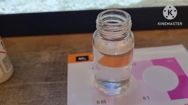 Тесты воды в морском аквариуме