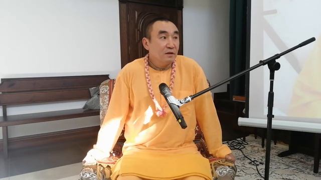 2022.08.23 - Вьяса-пуджа Е.С. Гопал Кришна Госвами. Алматы. Даяван дас