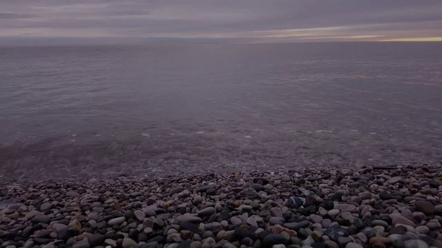 клип море в мае 2022 и огненный закат - Шелест на берегу моря - Лазаревское чёрное море.mp4