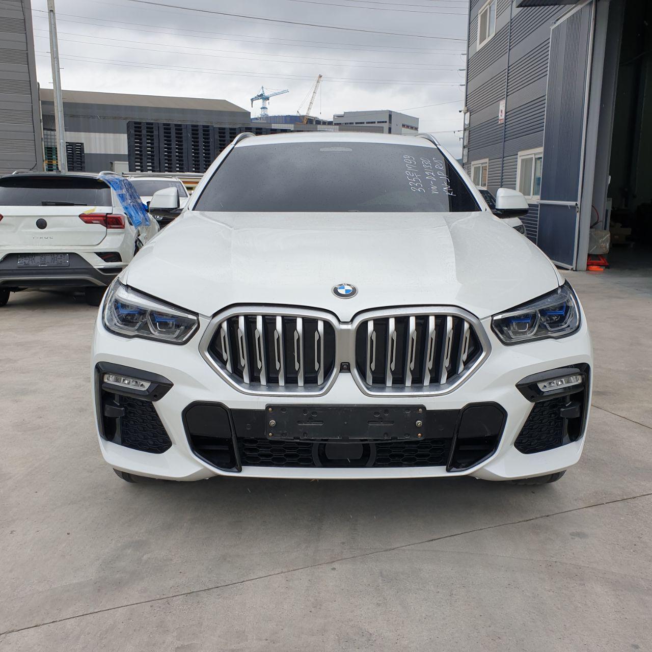 BMW X6 M Sport 30d Цена 7.3 млн рублей со всеми расходами.