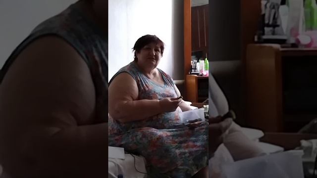 Поедание огурцов Еленой Прекрасной