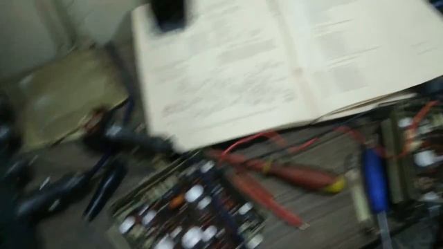 Заброшенная киноаппаратная в клубе 23КПК-2 часть 5.mp4