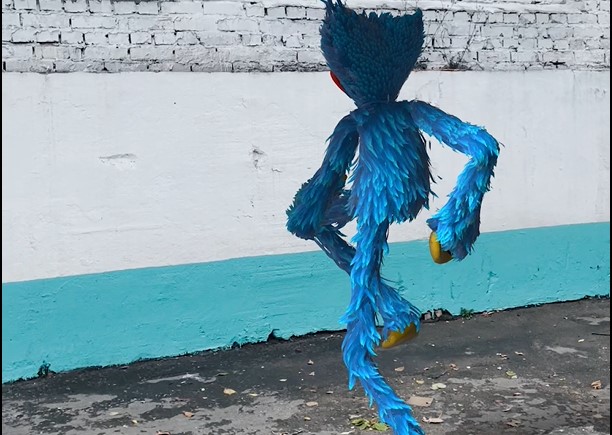 Трюк хаги ваги из Poppyplaytime! Настоящий живой говорящий Хагги Вагги рад! #gamelifeshow #SHORTS