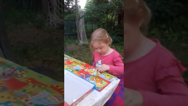 Дача. Играем в ходилки