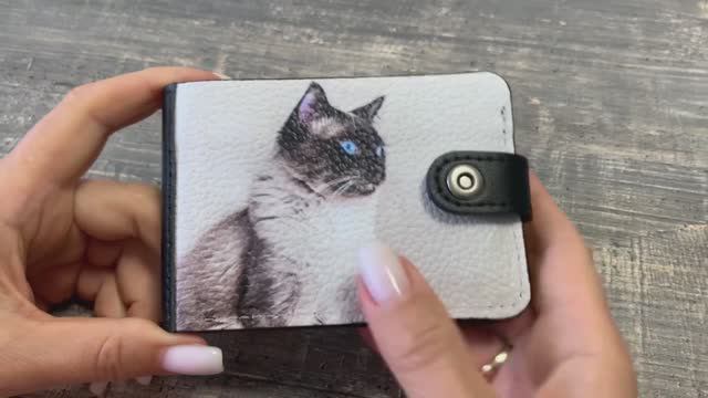 Черный тонкий портмоне с сиамским котом из натуральной кожи, Eshemoda