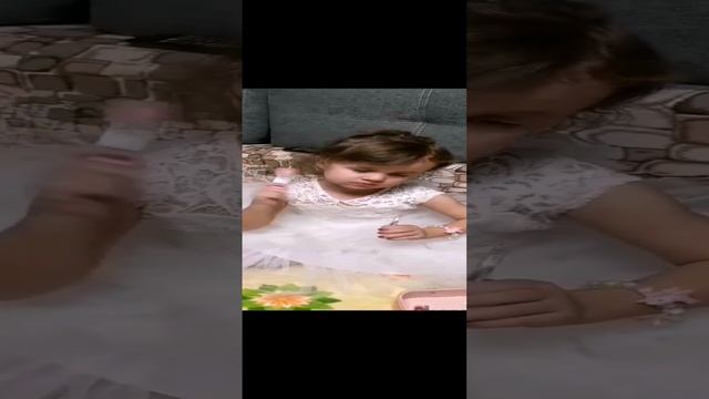Щечки накрашены... красотааааа!!
