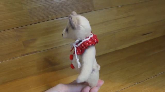Авторская интерьерная игрушка ручной работы Мишка Тедди.