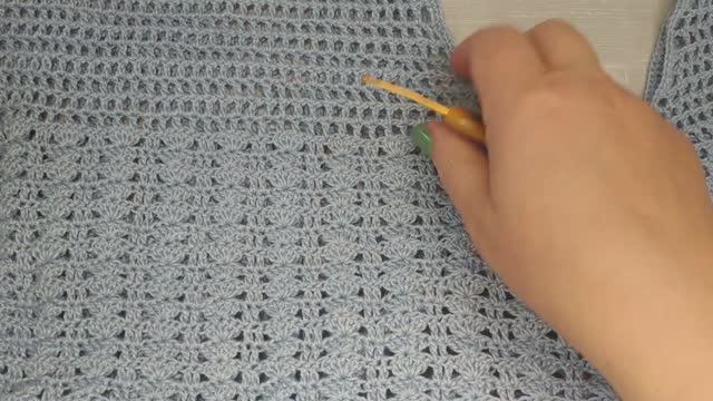 Простой и красивый узор крючком.