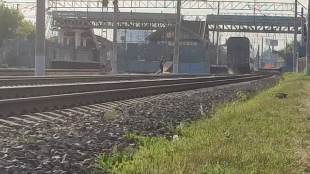 Электровозы ЭП20-042 и ЭП2К-250 "С двумя двухэтажным поездом" перегон Перово – Люберцы-1