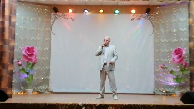 У ТЕБЯ В ГЛАЗАХ - поёт Владимир Лысов