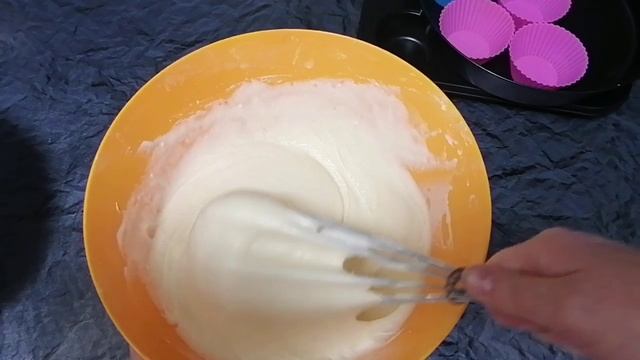кексы на кефире с начинкой