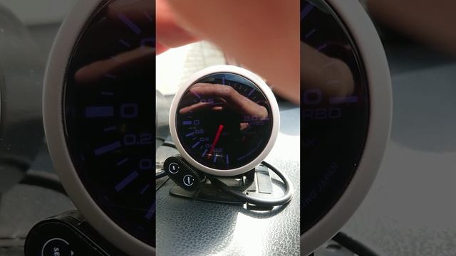 бустап nissan note e12 стоя на месте с холостых // nissan note e12 boost up/1.0 bar on site HR12DDR