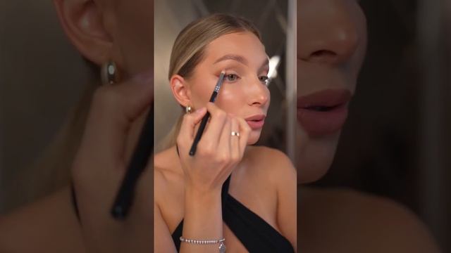 Роскошный кошачий макияж