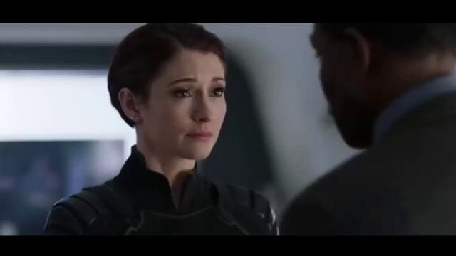 SUPERGIRL 3x22 REVIEW REIGN REBORN & SAM RETURN IN THE DARK VALLEY ...