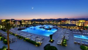 Steigenberger Alcazar Sharm El Sheikh (Шарм-Эль-Шейх, Египет) : территория, пляж , бассейн, номер.