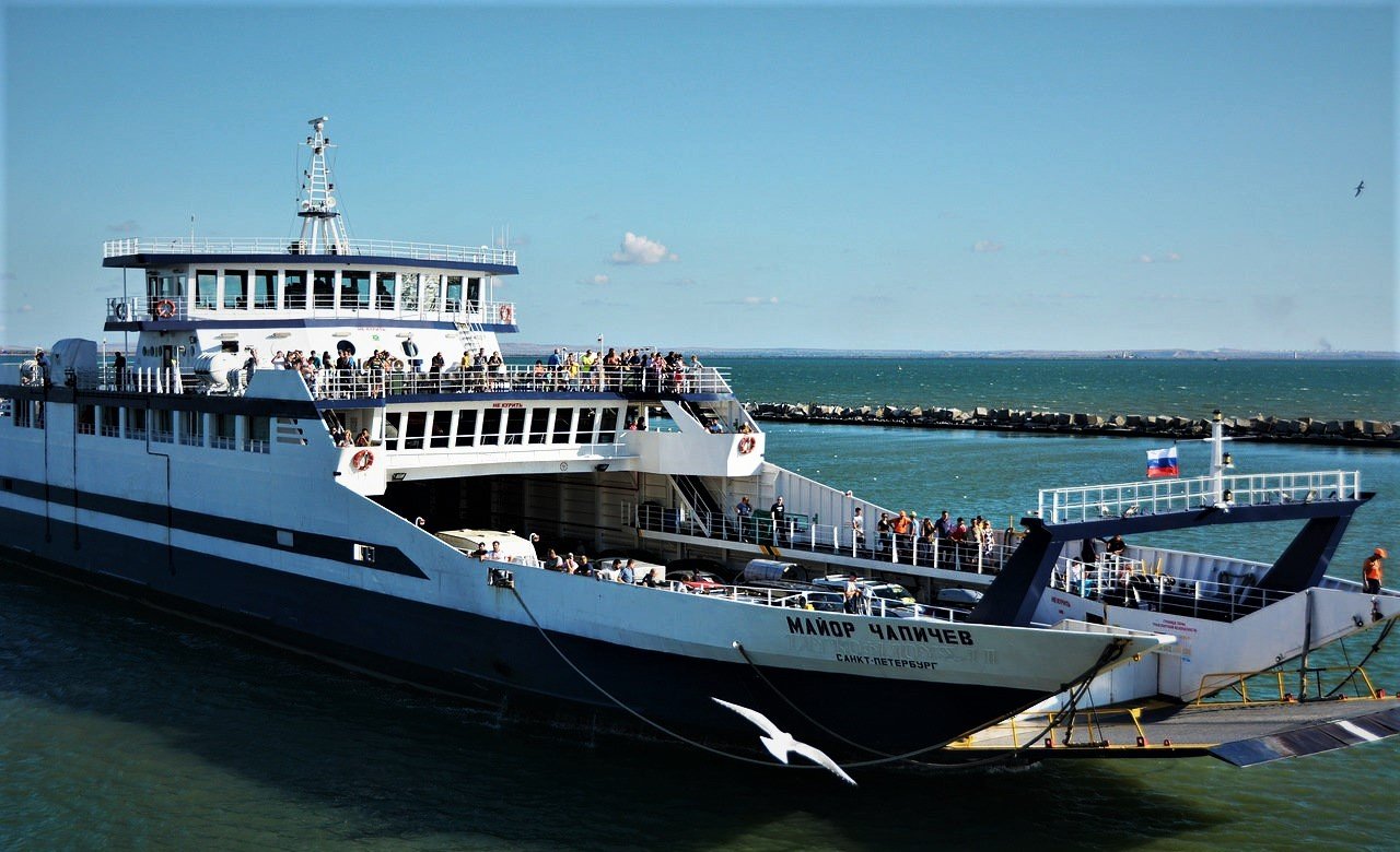 Переправа через Керченский пролив.