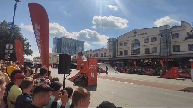 Екатеринбург. Мотошоу в честь юбилея города