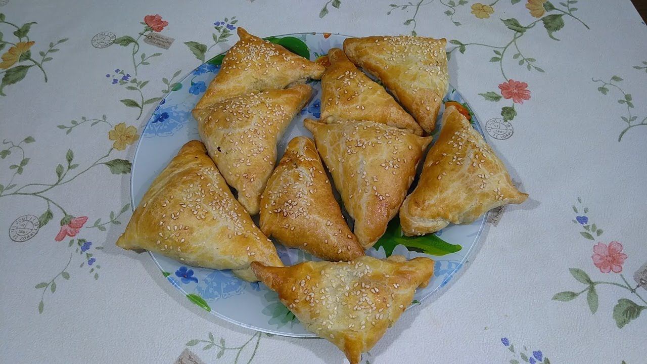 Самса с мясом.