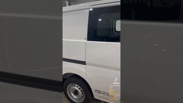 Britech New NV200