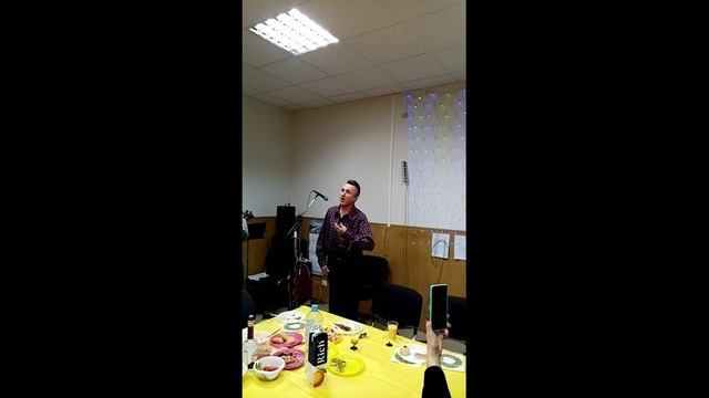 На празднике