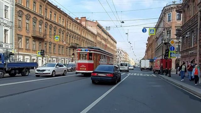 Владимирский пр. Ретро трамвай