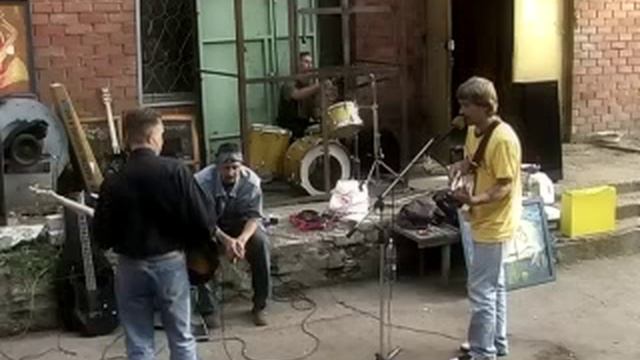 Хуго-Уго - Снег Идёт