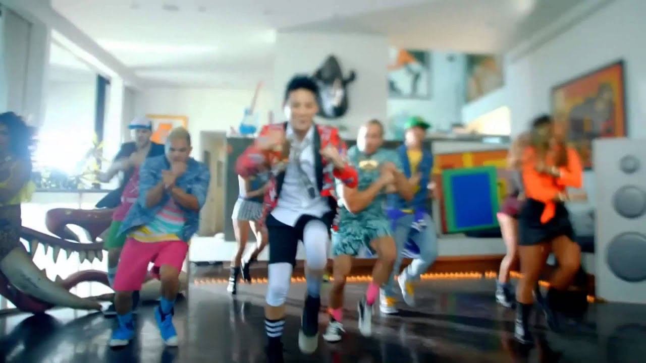 Four B - С Новым Годом! (XIA (Junsu), G-Dragon, Donghae & Eunhyuk)