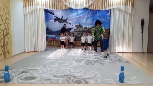 развлечение "Как Баба Яга внука в армию провожала" 2 младшая группа
