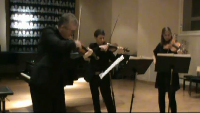 Bernt Kasberg Evensen: PETITE SUITE (for two violins and viola ...