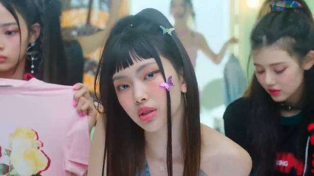 NewJeans (뉴진스) 'Attention' Official MV