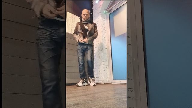 4 ночи непрерывных тусовок позади