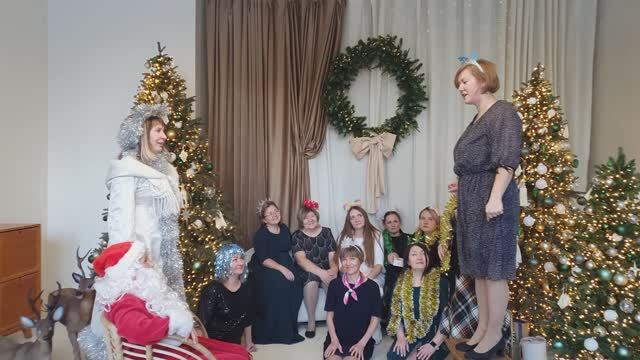 За кадром съемок новогоднего утренника Мегамир